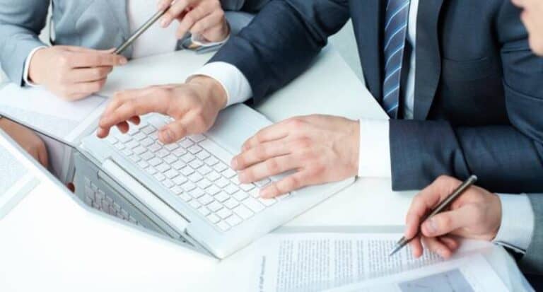 Come aprire una SRL (anche online): costi, requisiti, guida 2025