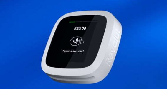 Revolut Reader: cos'è, come funziona e quanto costa il POS