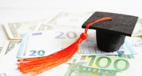 Riscatto di laurea 2026: come funziona, costi e benefici